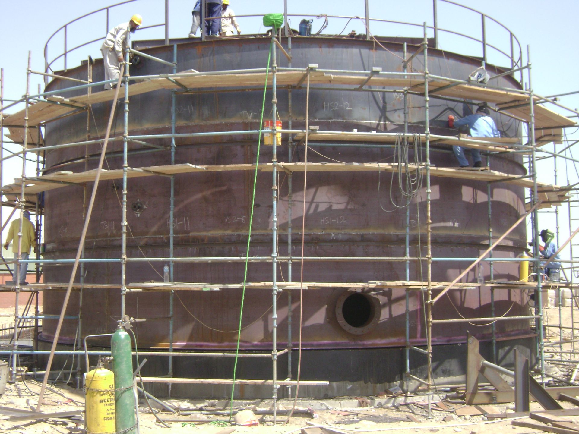 Erection of huge storage tanks on-site | My Website
