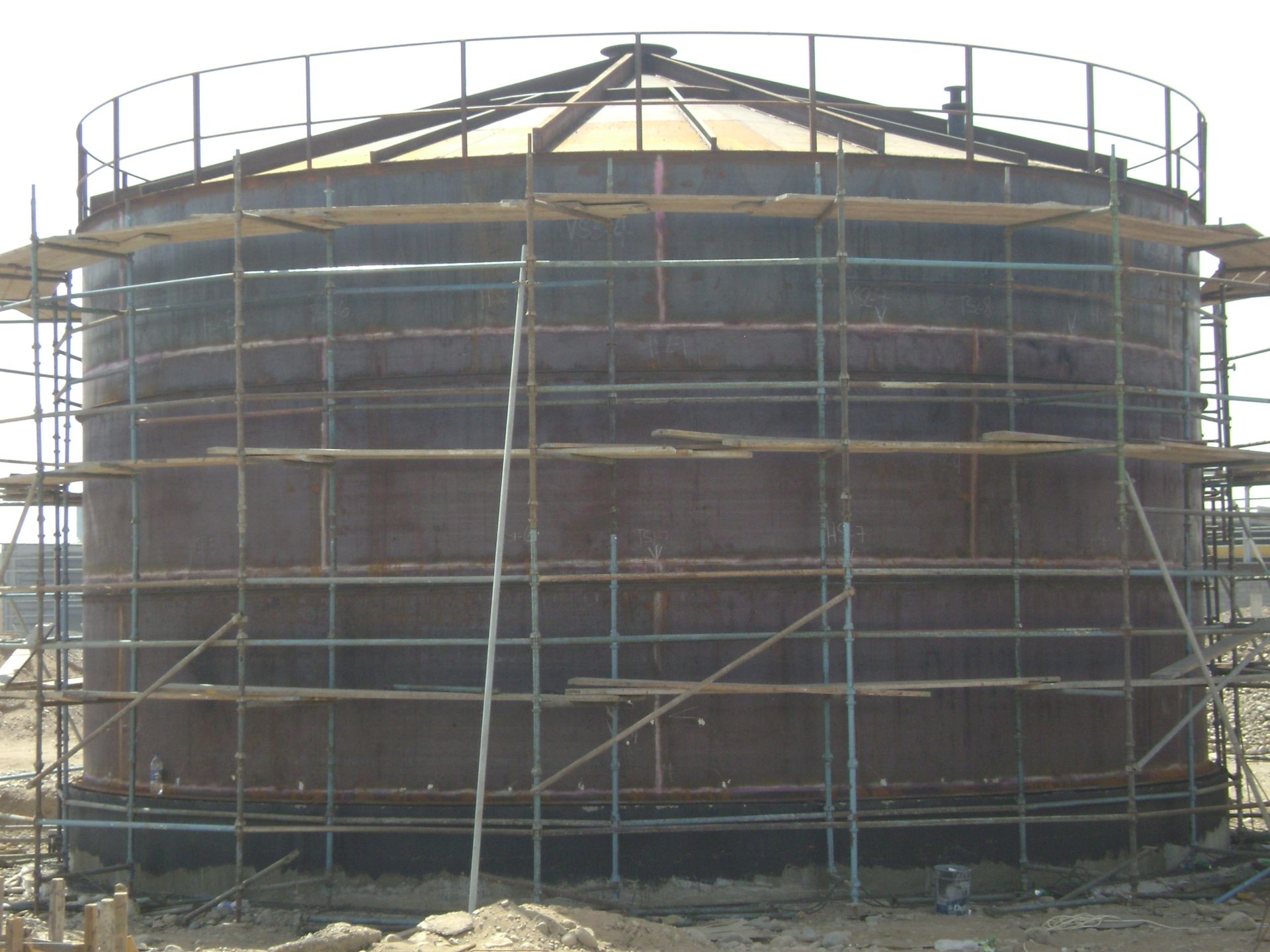 Erection of huge storage tanks on-site | My Website